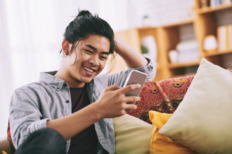 Create App Tutorials - Professional Geometric Pattern - Mobile